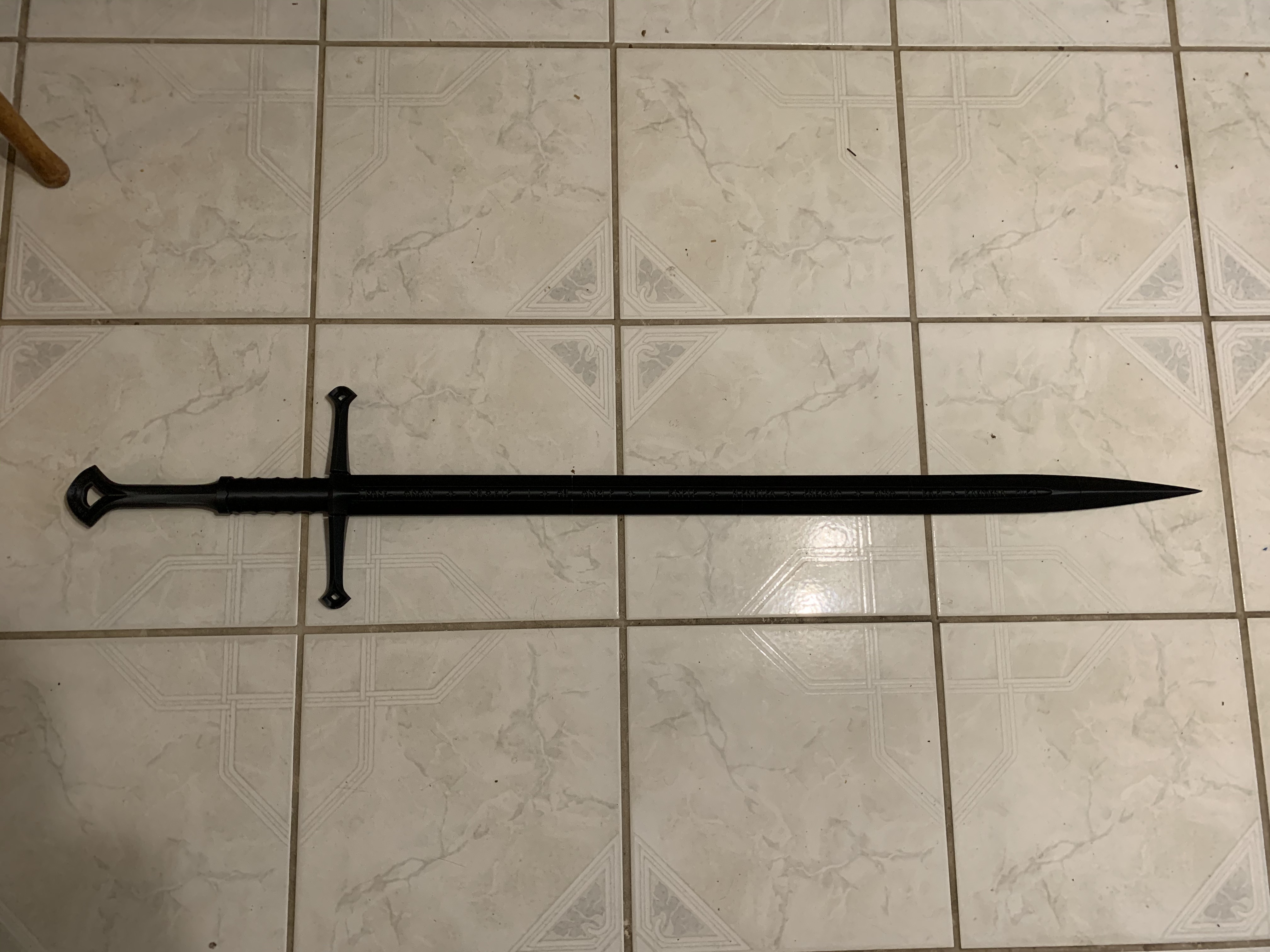 🗡️ lord of the rings Andúril sword prop・3D Print・Cults