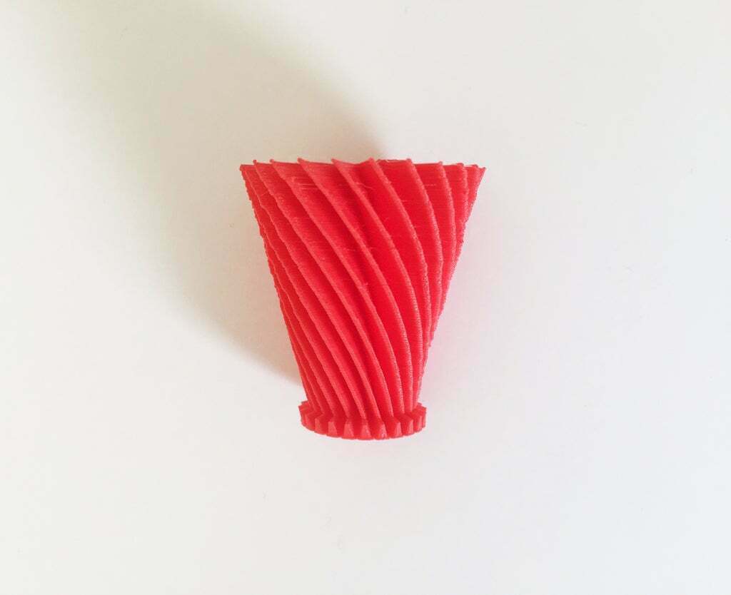 Free STL file Twisted Star Vase Test ⭐ ・Design to download and 3D print ...
