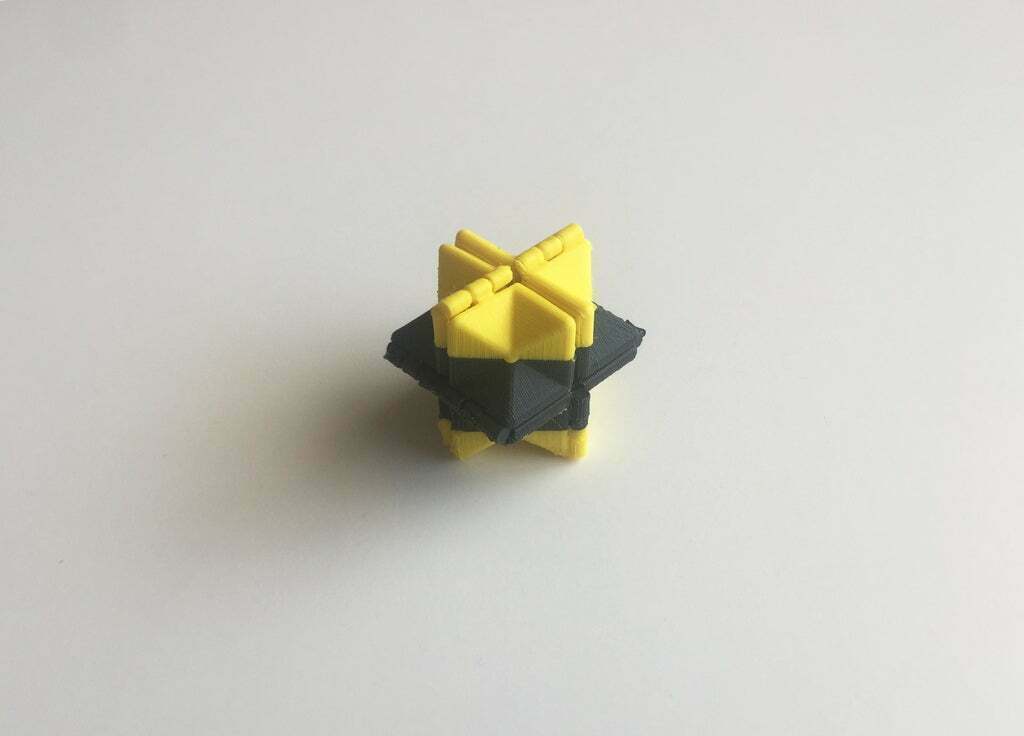 Free STL file 2 Color Fidget Star (Dual Extrusion) 🎨 ・3D printable ...