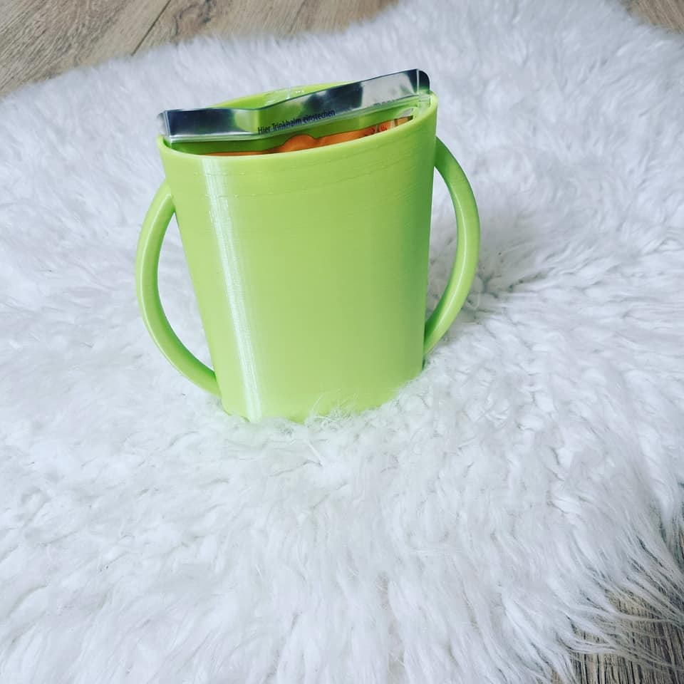 ☀️ Capri Sun Squeeze Bag Kids Flip(Quetschi) Flipholder・ STL File for ・Cults