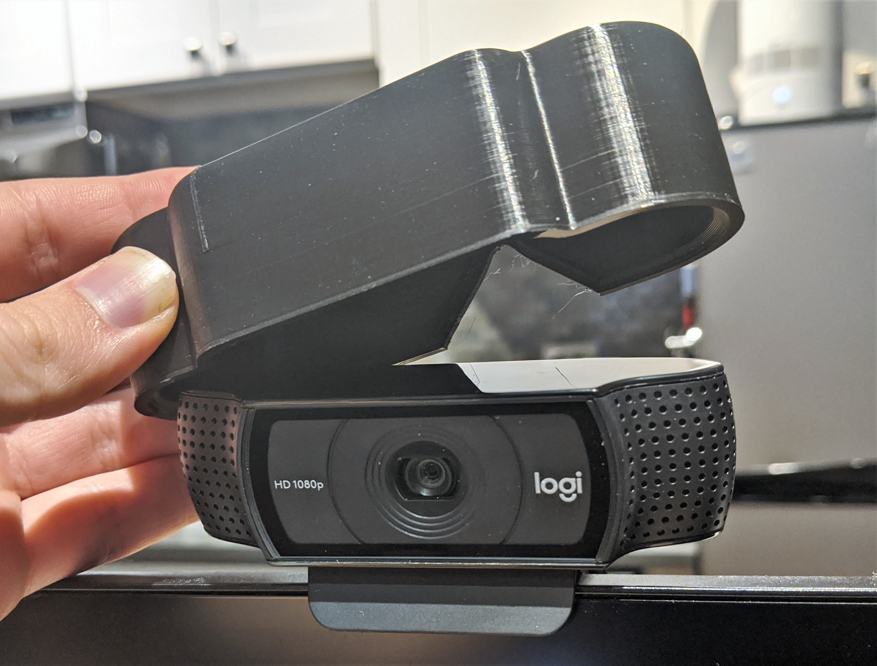 Free STL file Webcam Cover (Logitech C920) 🏢 ・3D print design to ...