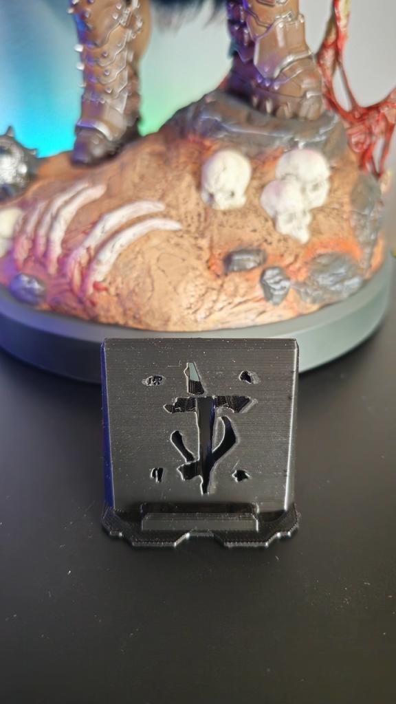 🎲 DOOM: The Dark Ages Keycard Stand・Free STL File for 3D printing・Cults