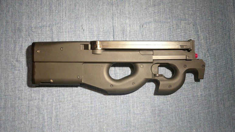 🔫 P90 Minimalist Receiver Gen1・Free STL File for ・Cults