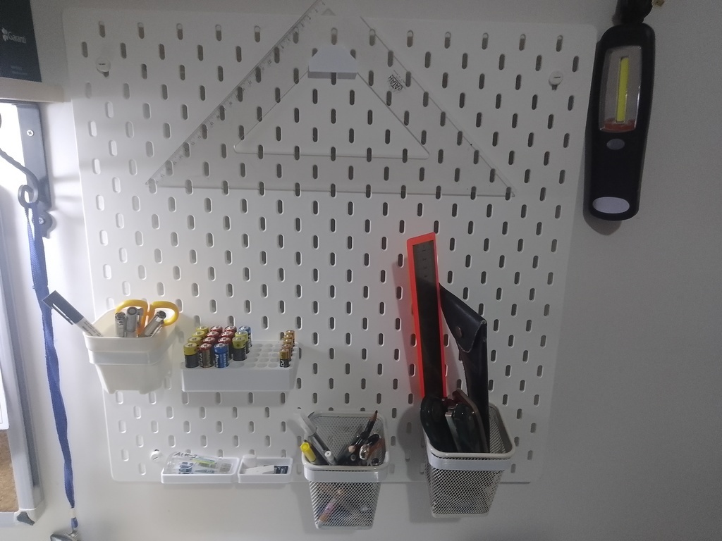 Free 3D file SKADIS HOLDERS 📦・3D printer design to download・Cults