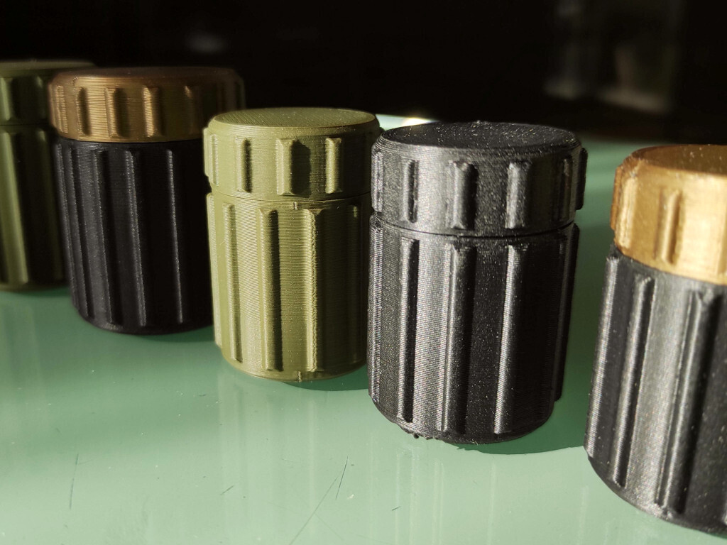 🔋 Battery Containers, AA/AAA, Army Grade, Waterproof, Screw Cap・Free ...