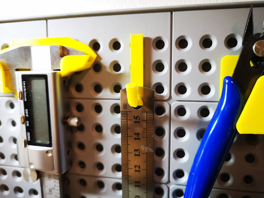 🔧 Hooks for Keter Pegboard・Archivo 3D Gratis para ・Cults