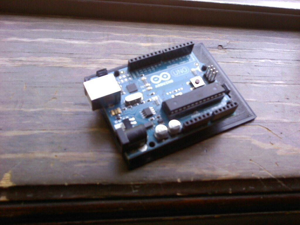 3D-Datei Bedruckbarer Arduino UNO & Duemilanove Clip-in-Halter ...