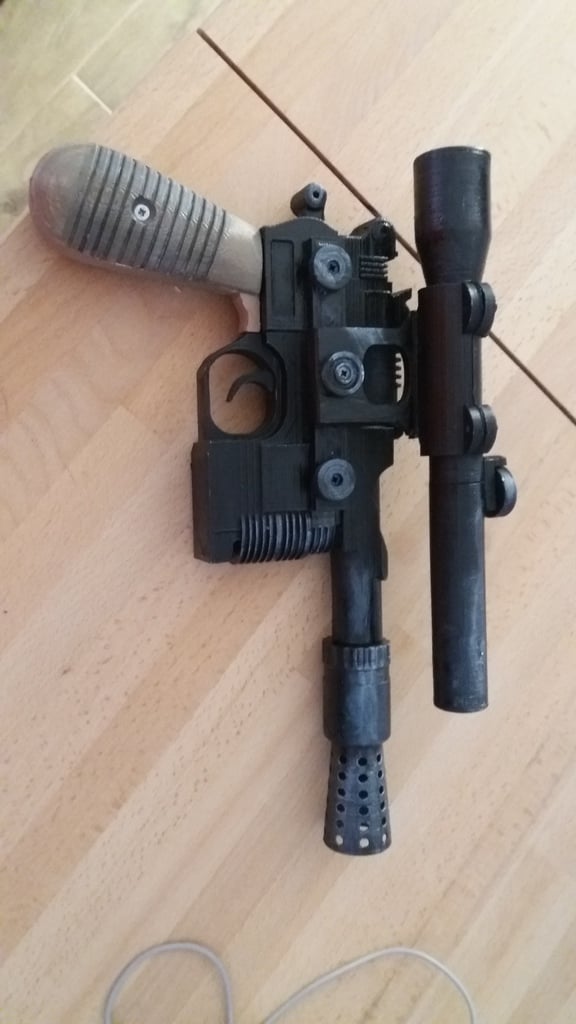 3D printable Han Solo Blaster (DL-44)・Cults