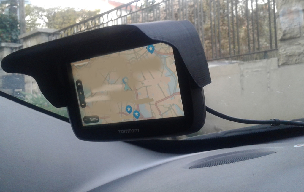 Free 3D file Tom tom sun shield (visor, screen), visière, visera ☀️ ・Template to download and 3D ...