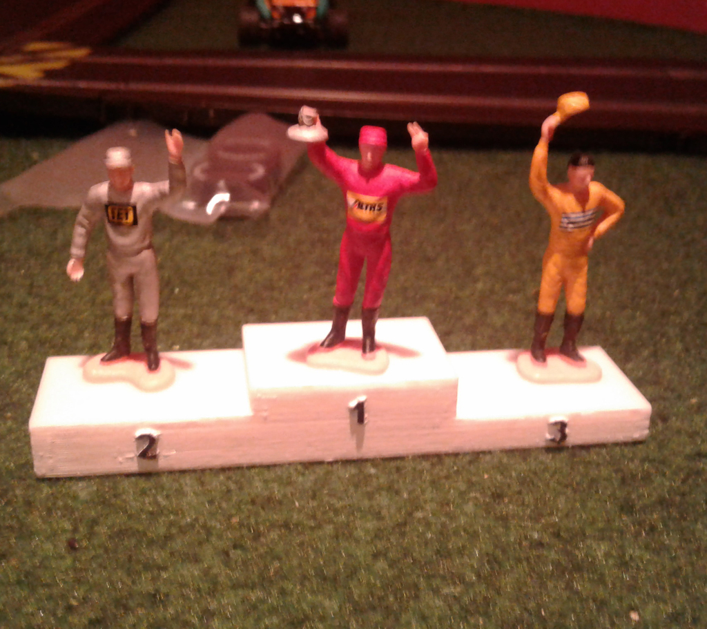 Free 3D file Podium Scalextric 1/32 🧸 ・3D printable model to download・Cults