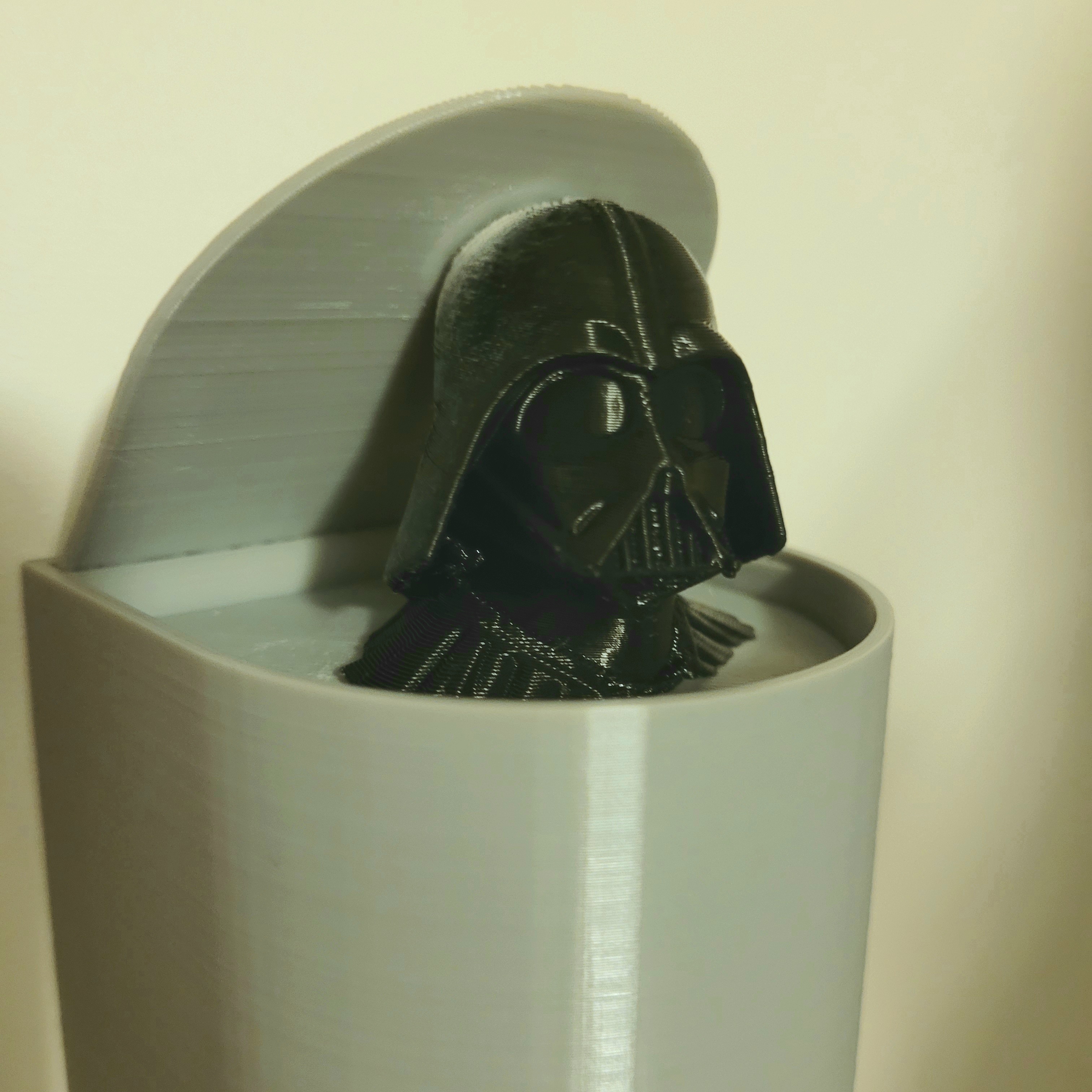 3D printing Darth Vader bust (fan art)・Cults