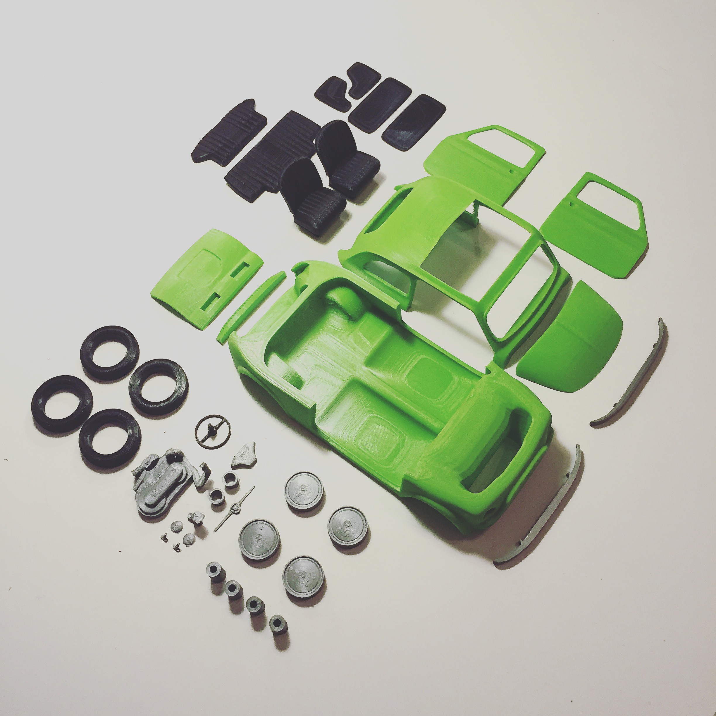 3D printable italian sixties car • made with Ultimaker 2・Cults