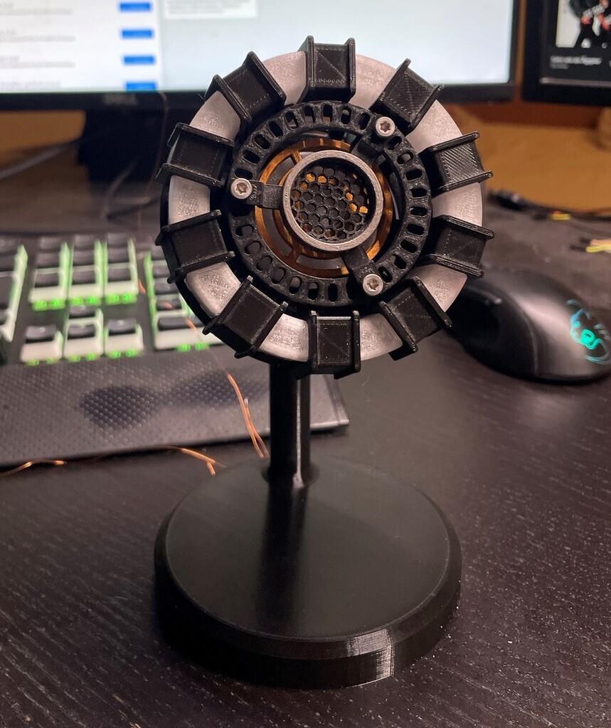 Archivo STL gratis Soporte del reactor de arco con toma de barril de CC ...