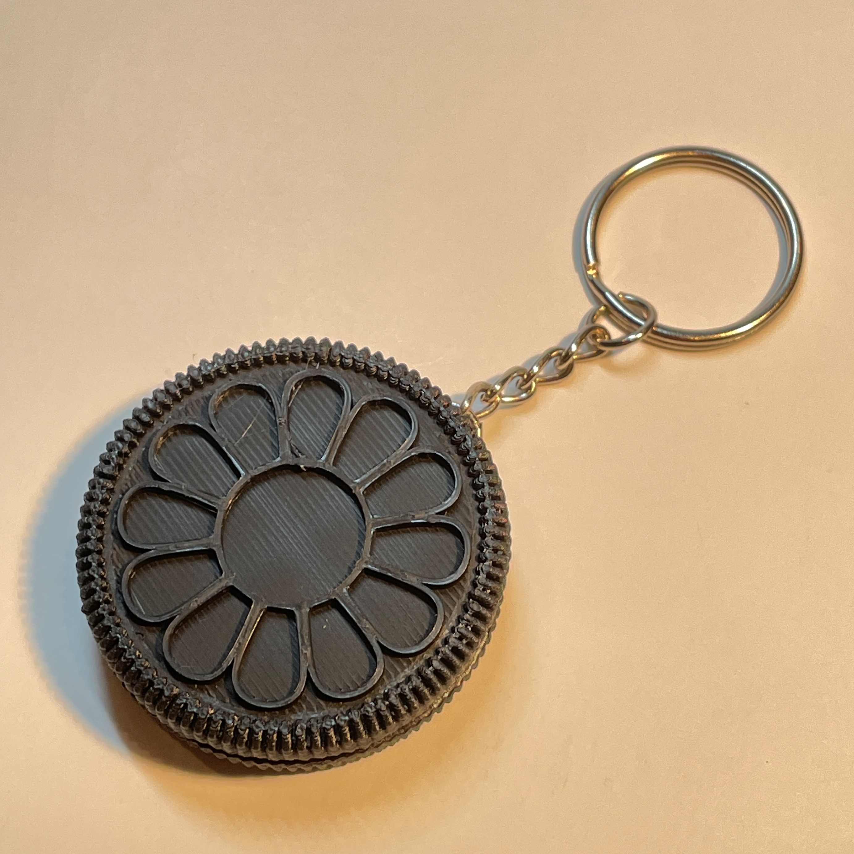 🗝️ Daisy OrCookie Keychain・ STL File for ・Cults