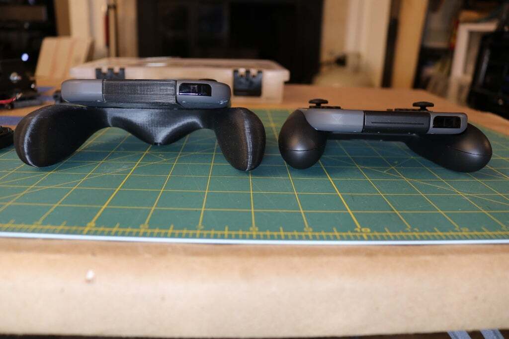 Free STL file Nintendo Switch 2-piece joycon grip 🎲・3D printable object ...