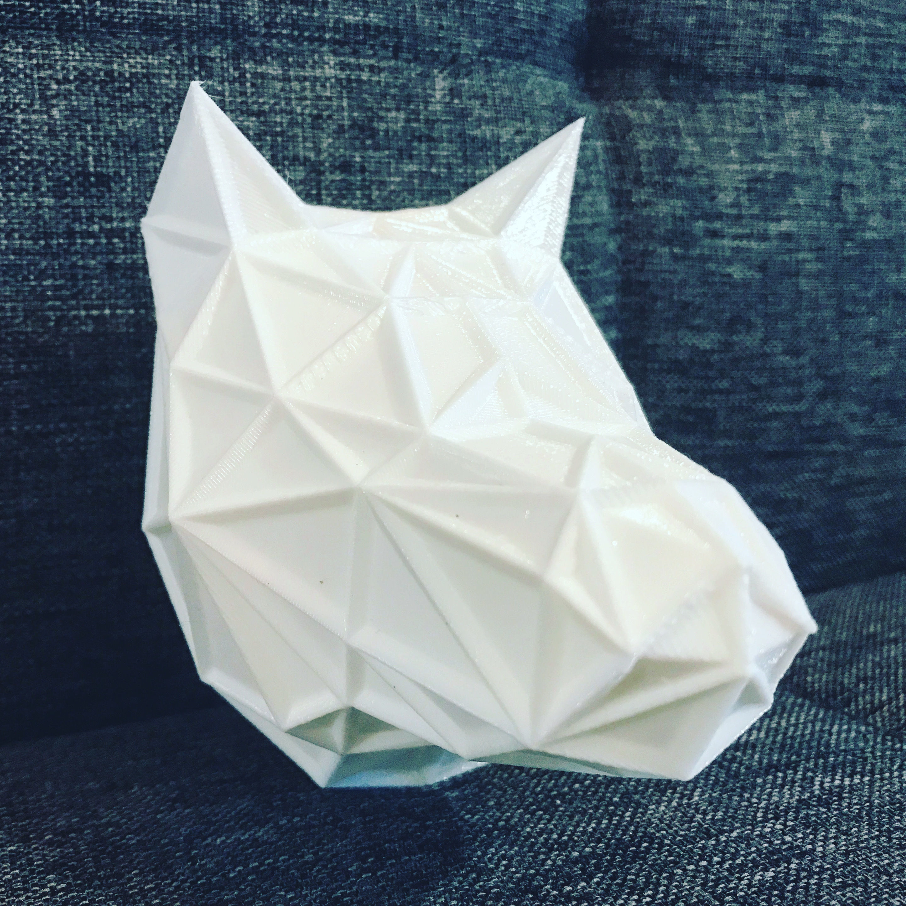 STL file Wolf Head Poly 🐺 (OBJ)・3D print design to download・Cults