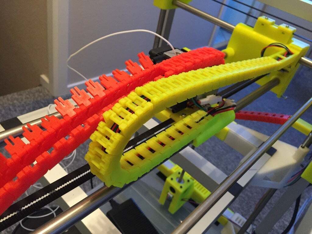 Free STL file Cable chain 🔌・3D printing design to download・Cults