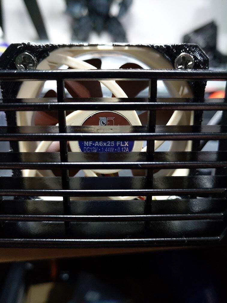 Free STL file Xbox 60mm Noctua Fan Mount Adapter (for Original Xbox ...