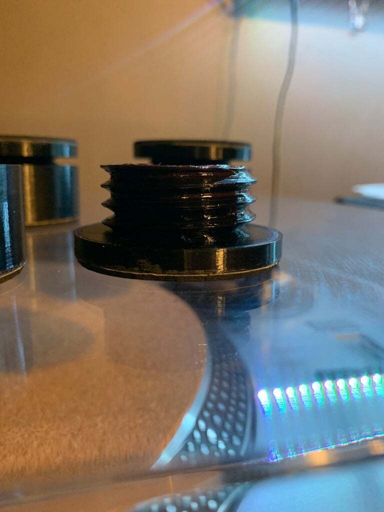 Free STL file Adjustable feet for record player leveling 🦶 ・3D print ...