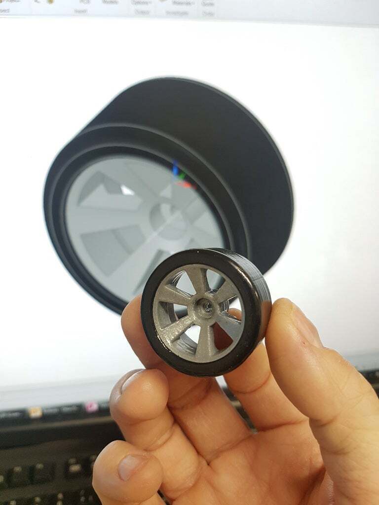 Бесплатный STL файл Drifting wheels for HPI Micro 🚁 ・3D-печатный дизайн ...