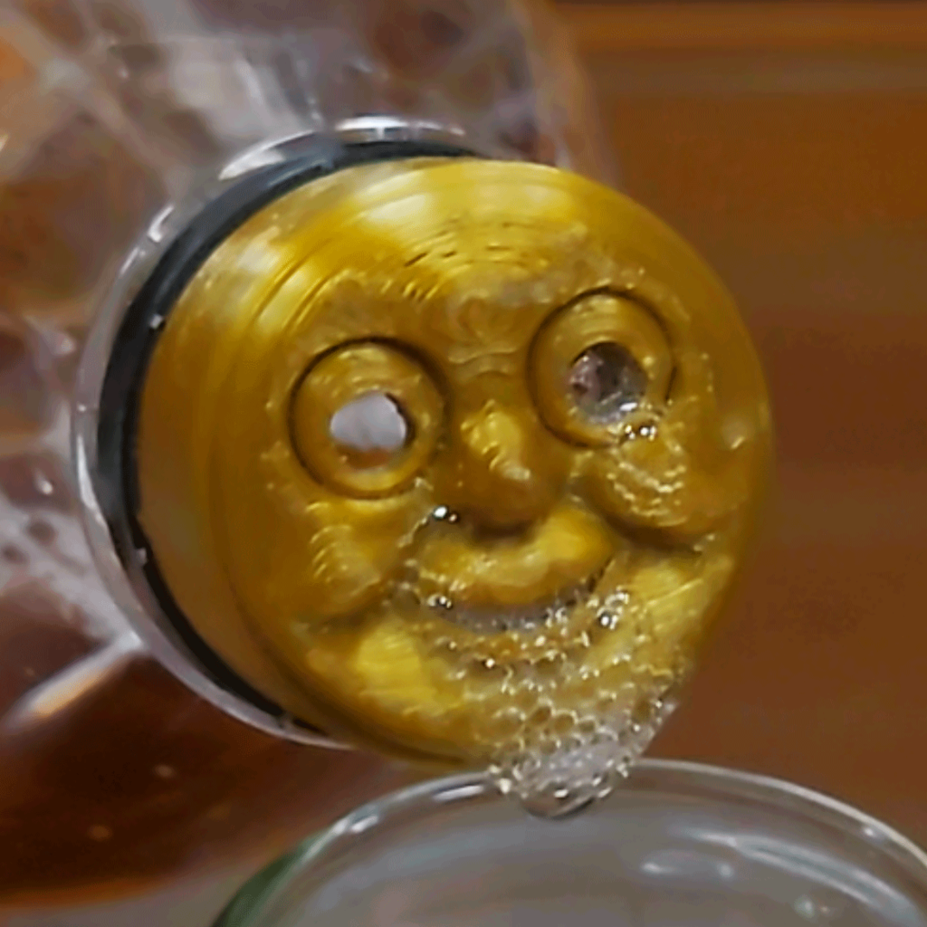 Archivo 3D gratis Thomas el tapón de la botella 🧢 ・Plan para descargar ...