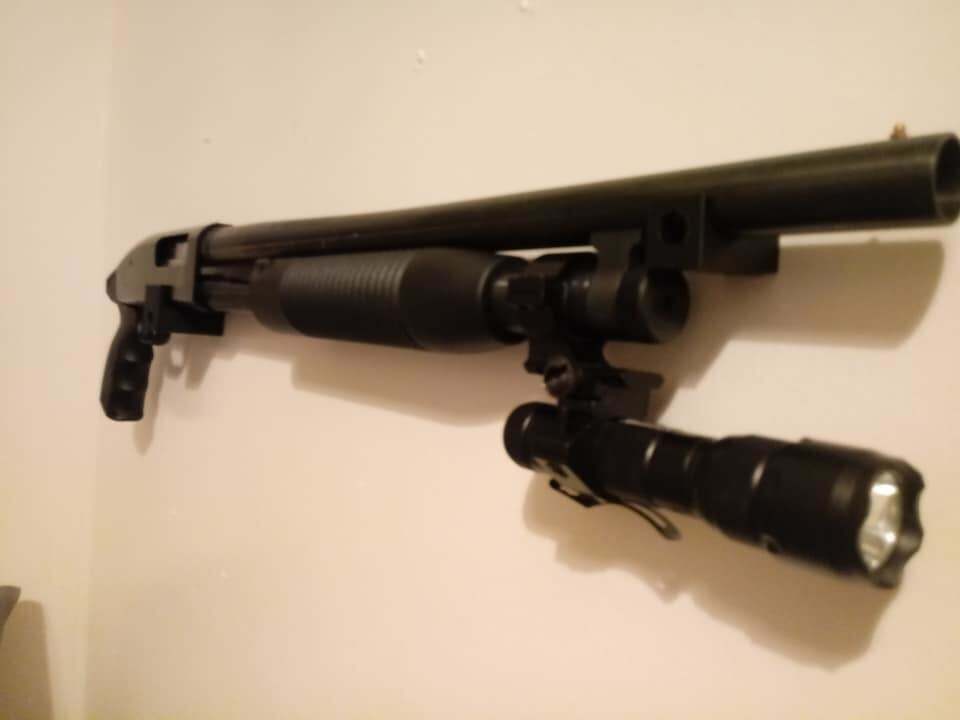 🔫 Shotgun Wall Mount・Free STL File for ・Cults