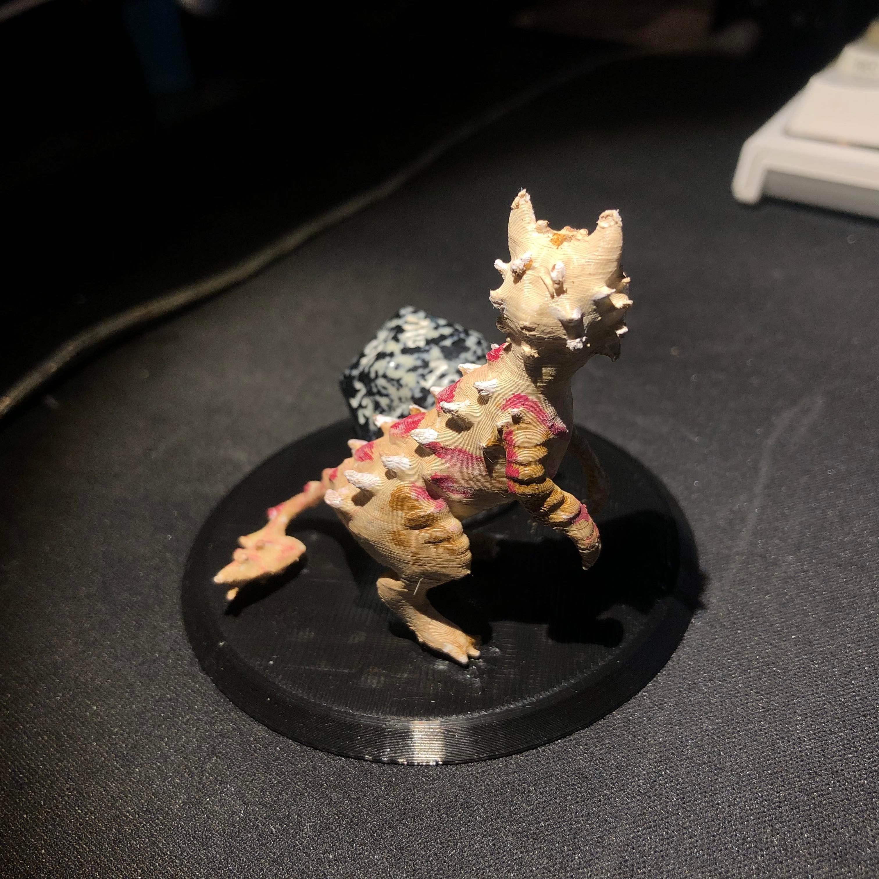 STL file MTG Cat Dinosaur Token (With D20 Holder) 🐱 ・3D printable ...