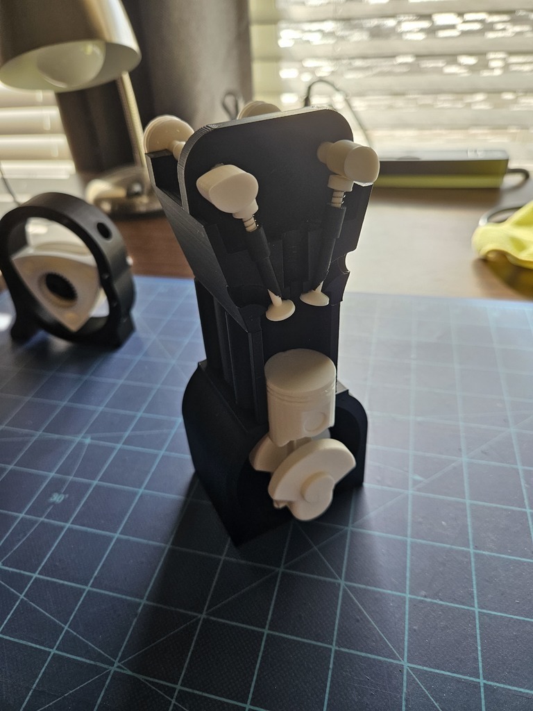 Free 3D file Piston engine cutaway with valves 🎲 ・3D print design to ...
