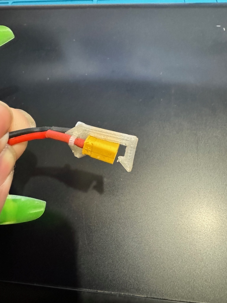 Free 3D file [FPV] XT30 Lock 🔒・3D printer design to download・Cults