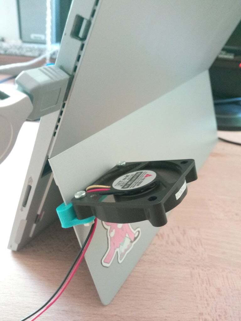 Free STL file Windows Surface Pro 3 cooling fan clip 40mm & 50mm 🔧 ・3D ...