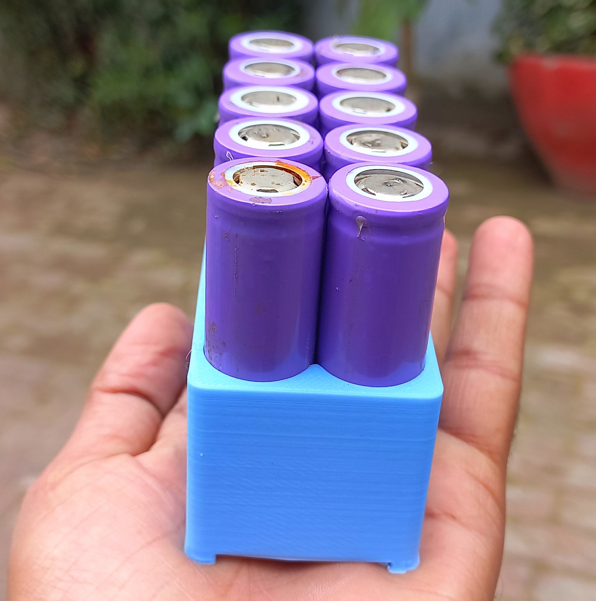 STL-Datei 18650 LITHIUM ION DOUBLE ROW BATTERY FIXTURE FOR STRIP ...