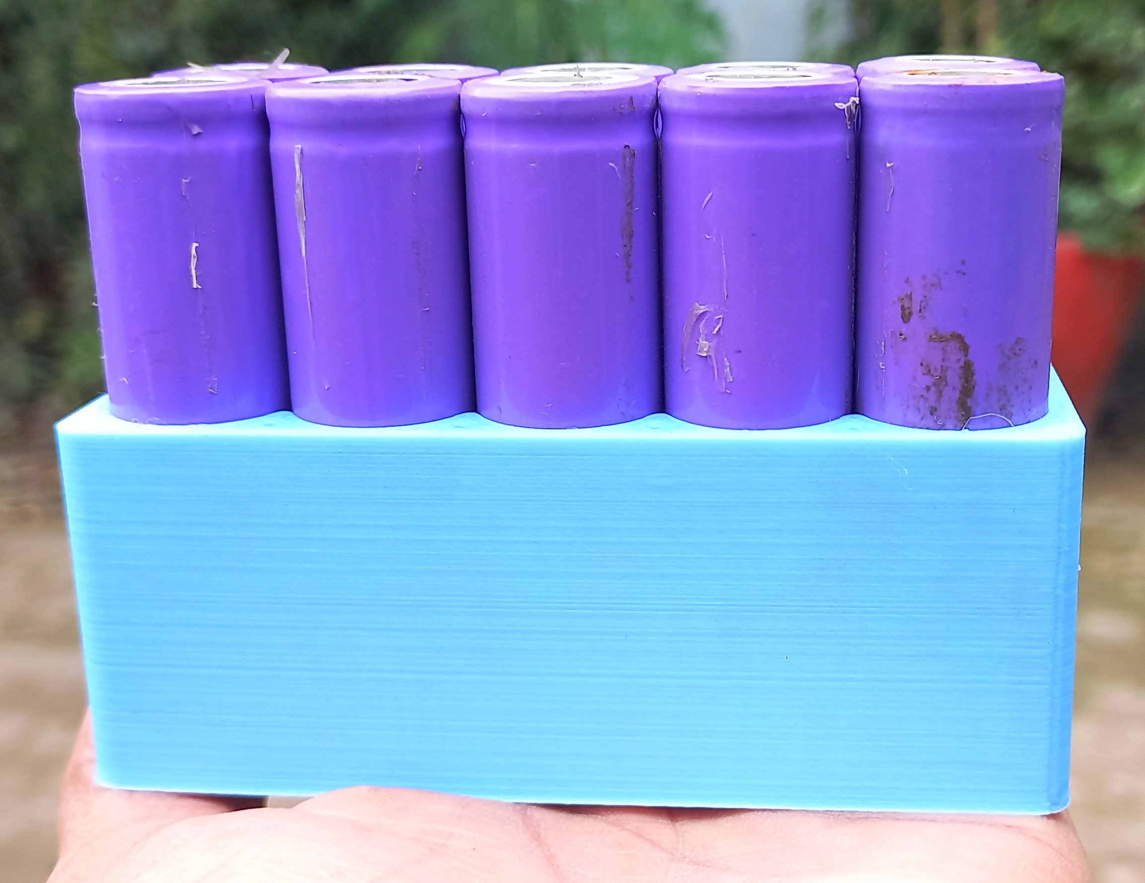 STL file 18650 LITHIUM ION DOUBLE ROW BATTERY FIXTURE FOR STRIP WELDING ...