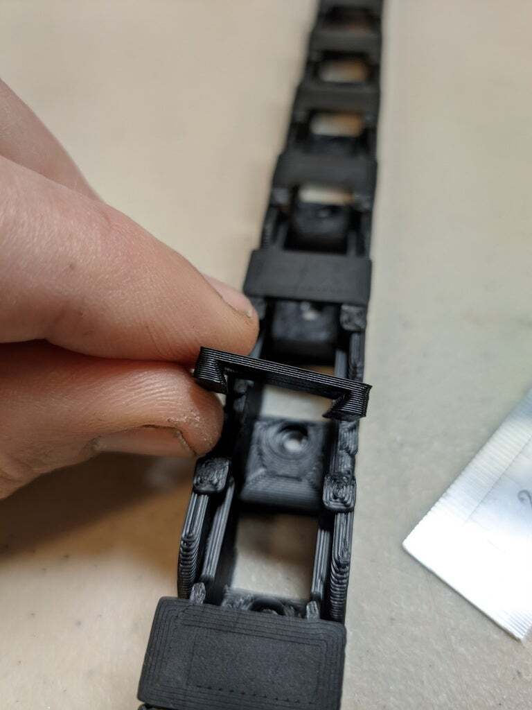 🔌 Heavy Duty Cable Drag Chain Snap Top Openable with Voron Logo・文件用于 免费 ...