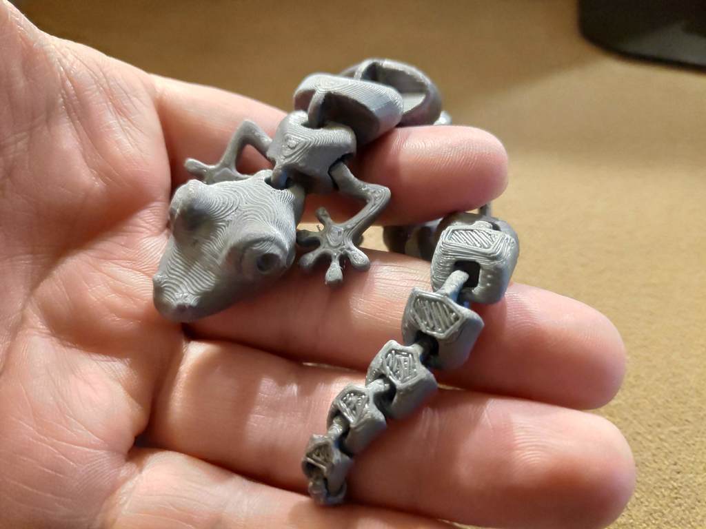 3D printing Articulated Lizard v2・Cults