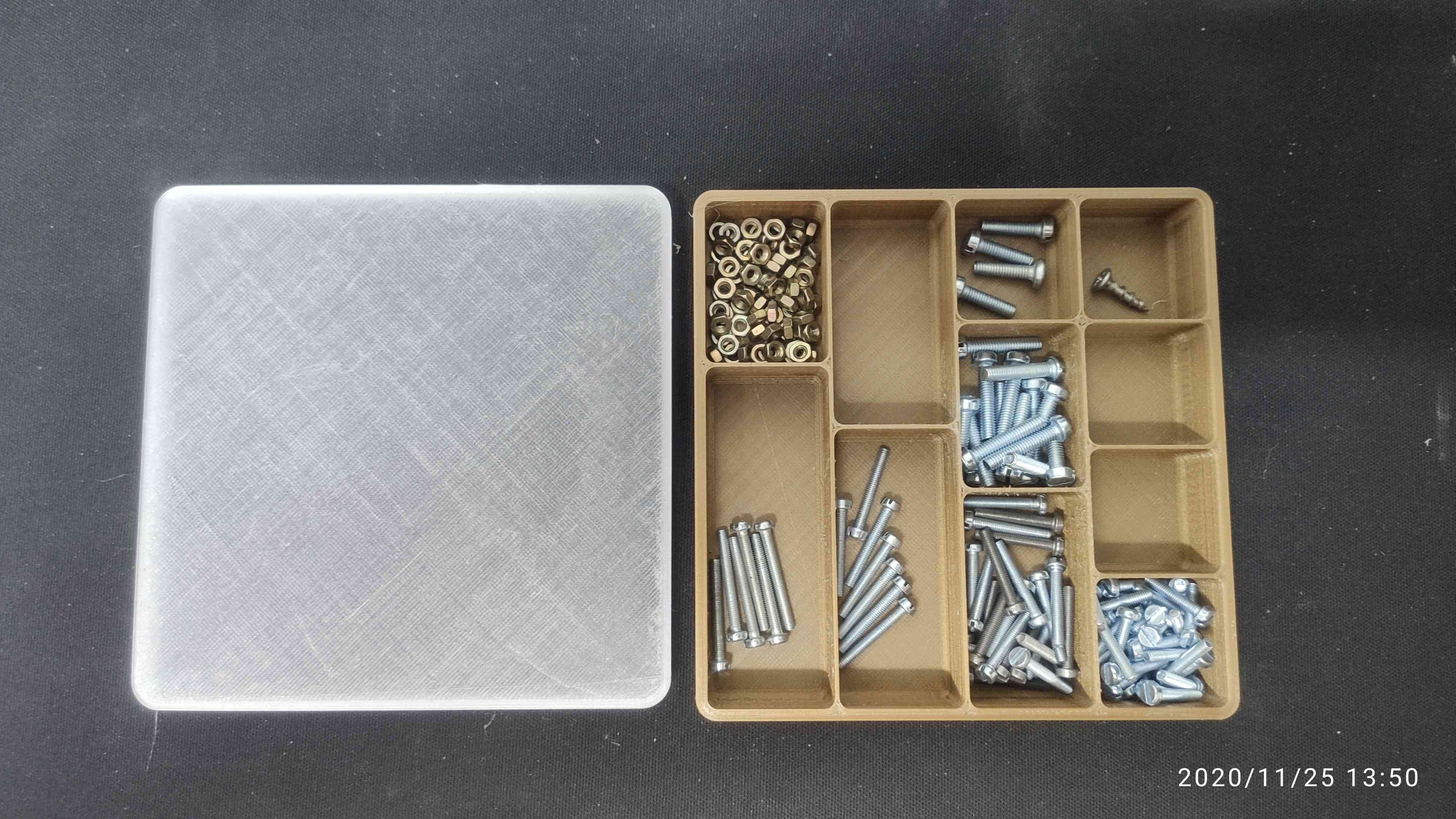 3D printable M4/M5 Screw Organizer・Cults