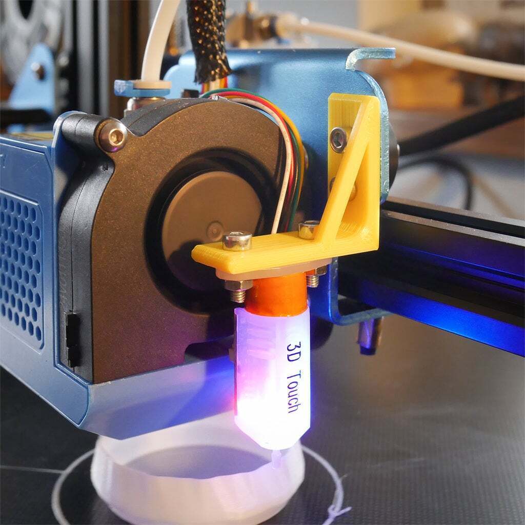 🧞‍♂️ Mount for BL-Touch on a Creality CR 10 V2・Free STL File for ・Cults