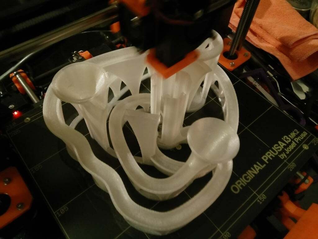 3D printing The Cyclone: triple lift, triple track marble machine・Cults