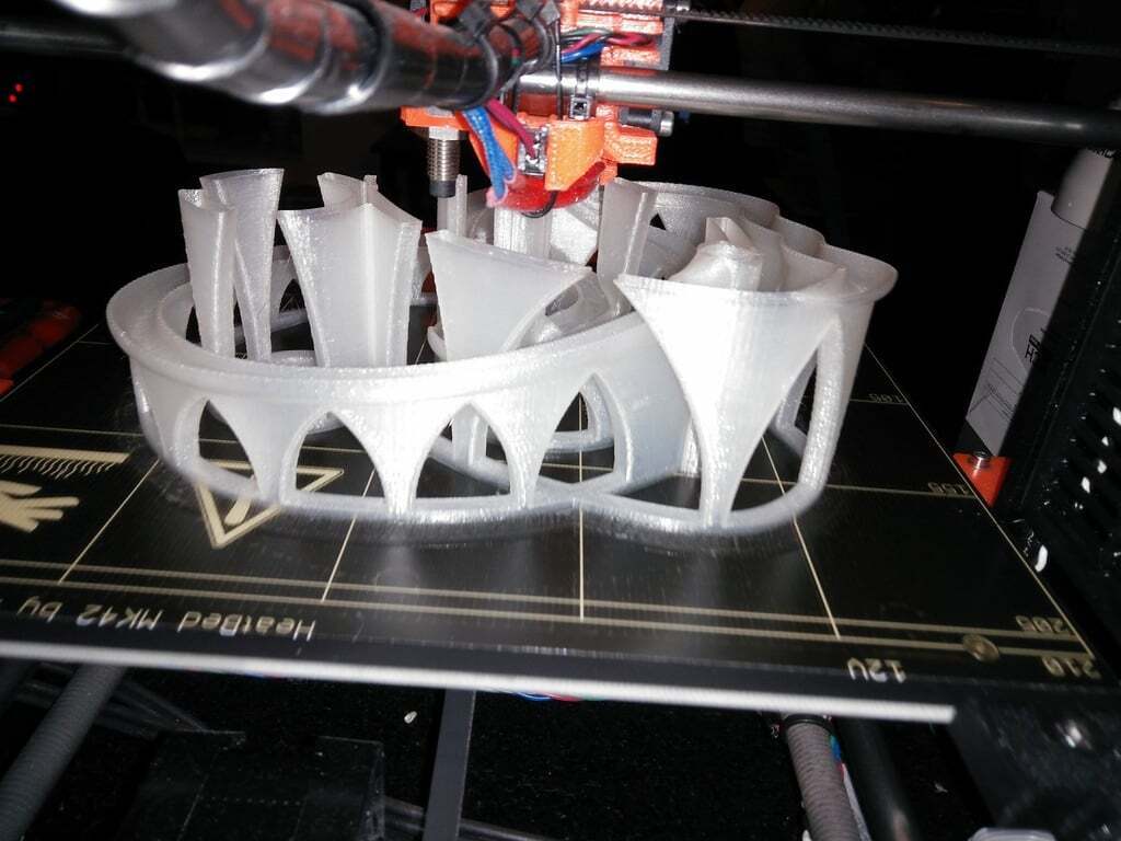 3D printing The Cyclone: triple lift, triple track marble machine・Cults