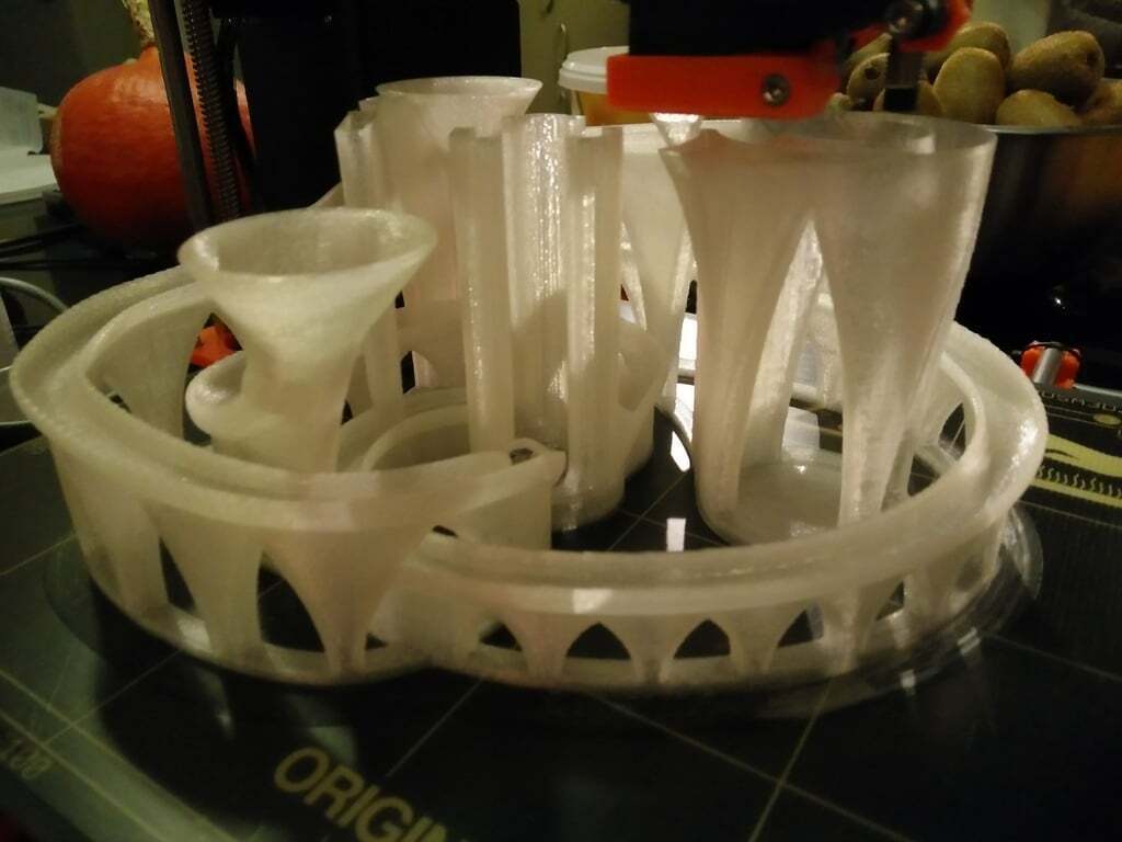 3D printing The Cyclone: triple lift, triple track marble machine・Cults