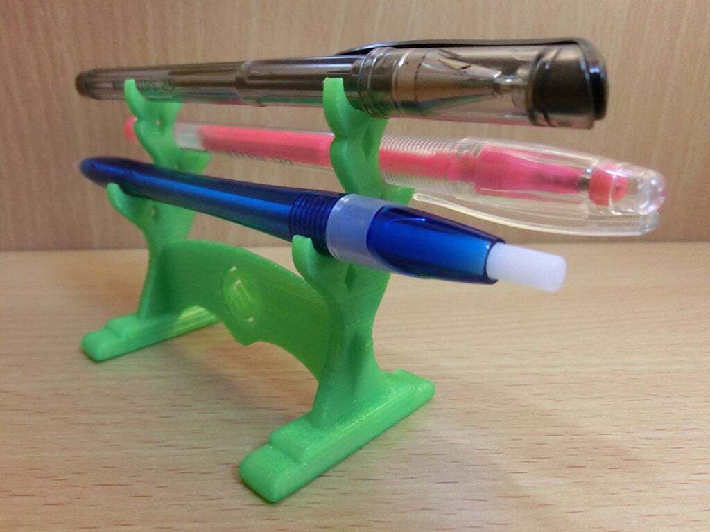 🗡️ Japanese Samurai Design Pen Stand with MakerBot Logo・Free STL File ...