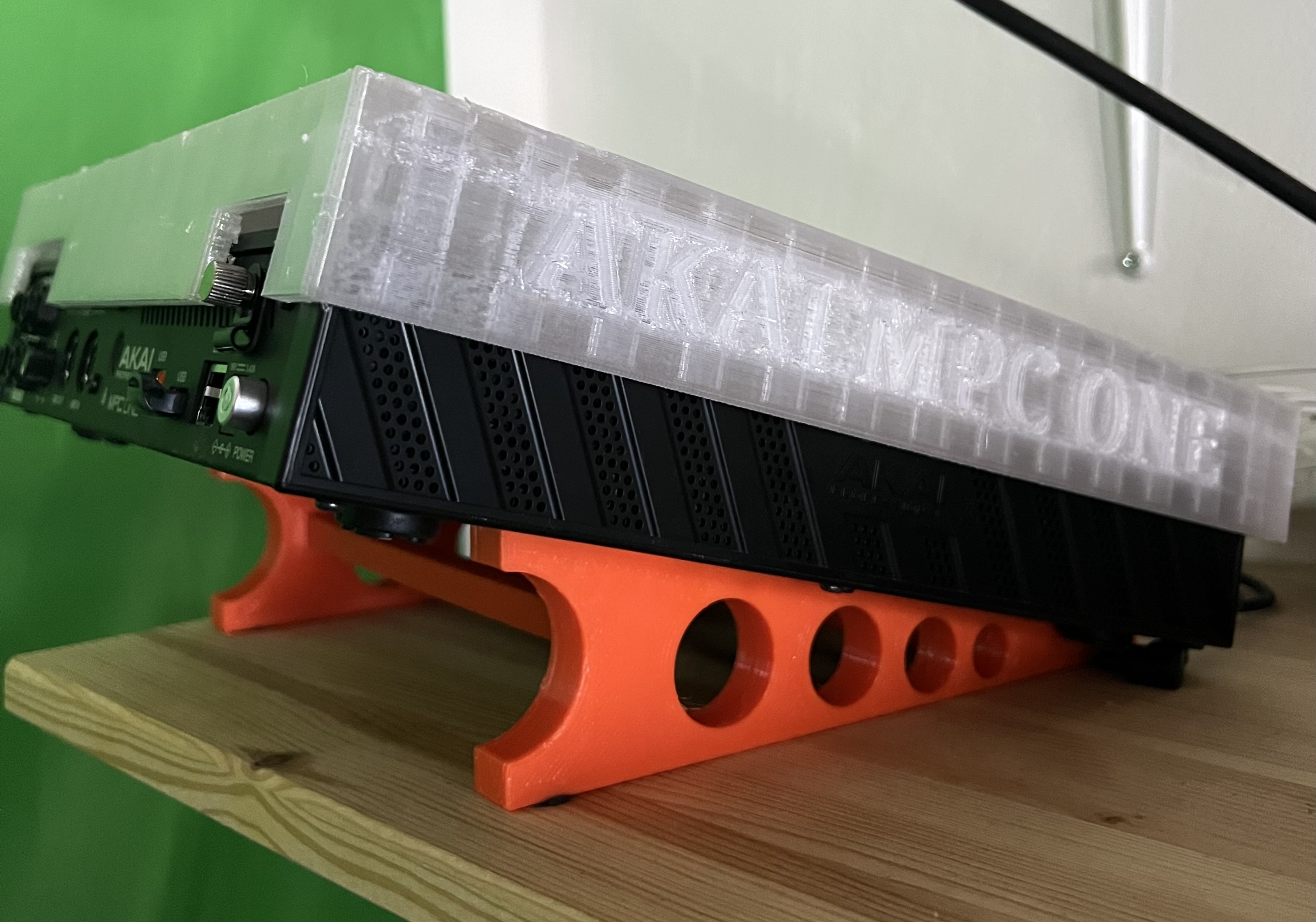 STL file Decksaver Akai MPC One Cover 📱・3D print object to download・Cults