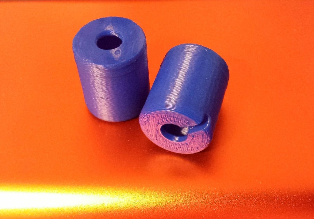 3D printed Universal Filament Filter and Lubricator・Cults