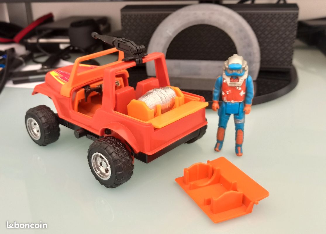 STL file GATOR MASK kenner box and can holder 📦 ・3D print design to ...