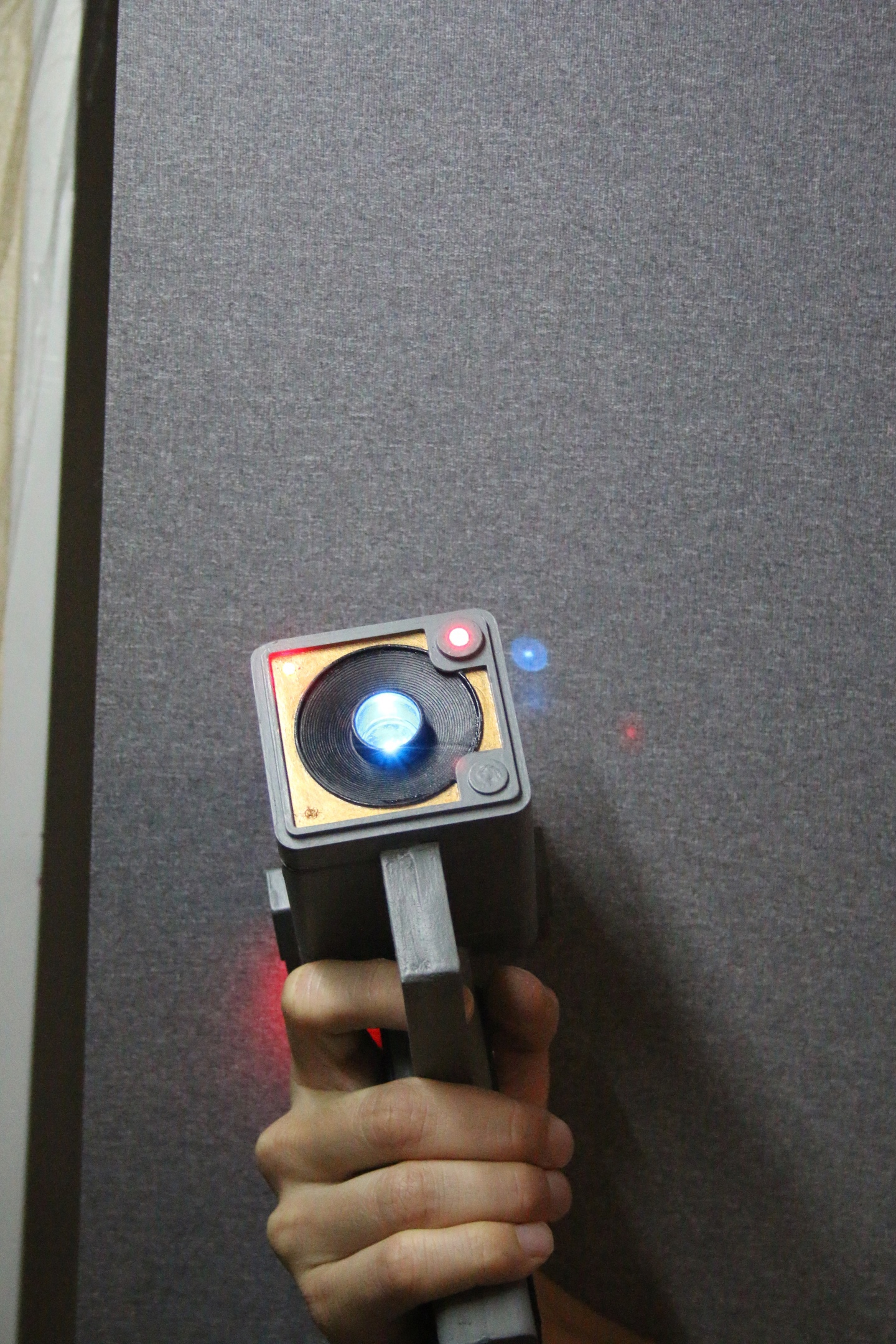 STL file EMF Visualizer 🎲 ・3D printing design to download・Cults