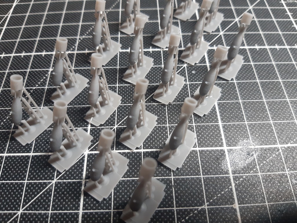 💣 british 250 lb HC Bomb 1:72 scale・Free 3D File for ・Cults