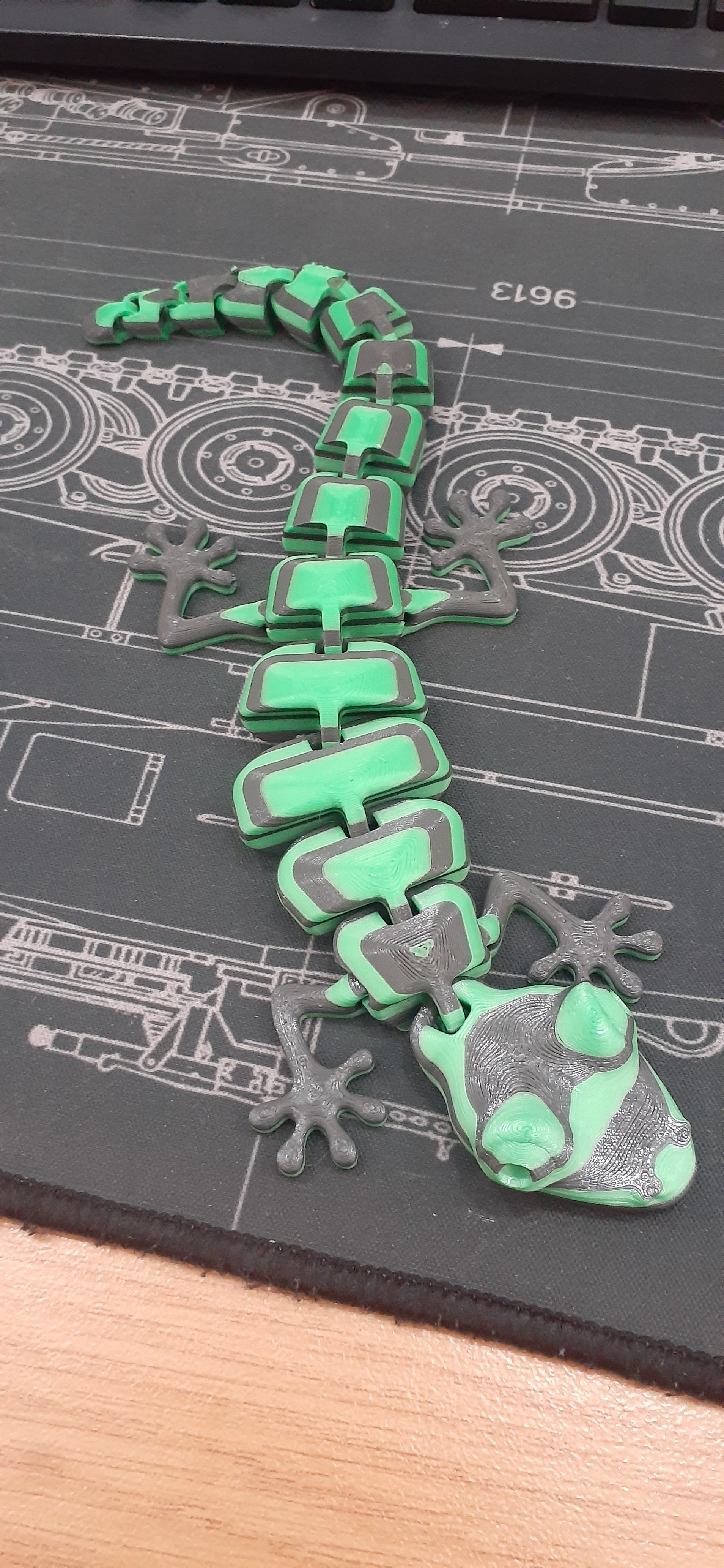 3D printing Articulated Lizard v2・Cults