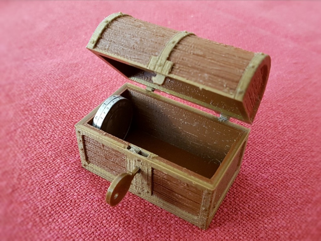 🔒 Hinged Chest with Working Lock, Dual Extrusion・Free 3D File for ・Cults