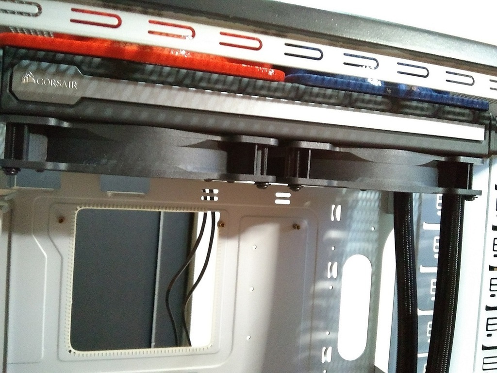 Free STL file 140mm to 120mm PC Case Fan Adapter (OFFSET) 🖥️ ・3D ...