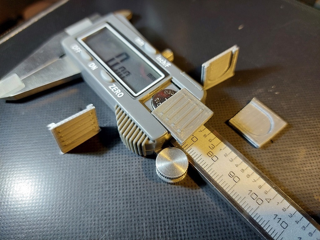 🔋 Pittsburgh Caliper (Harbor Freight) Battery Cover・ 3D File for ・Cults