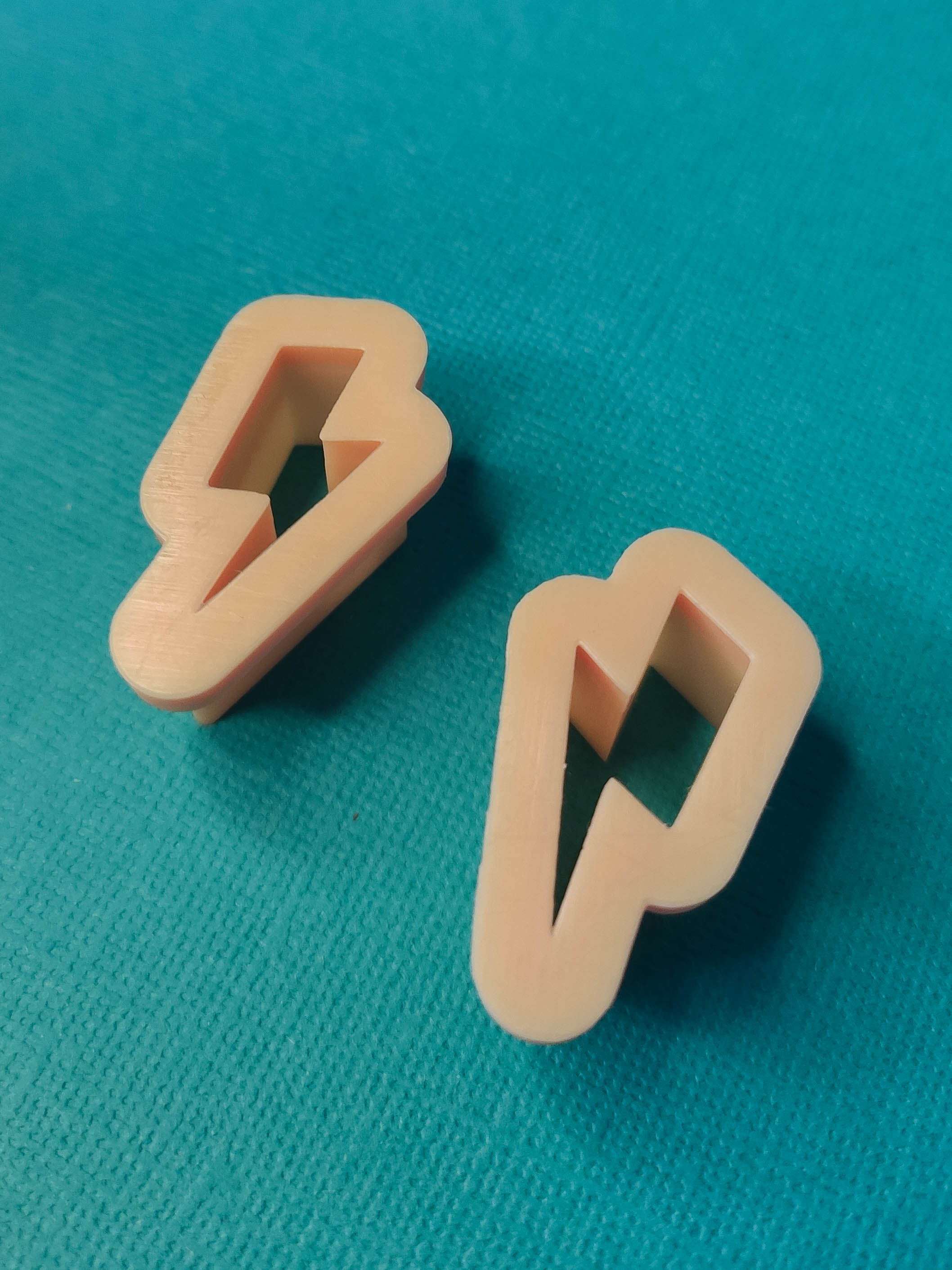 Free STL file Lightning bolt cutter 🌩️ ・Object to download and to 3D ...